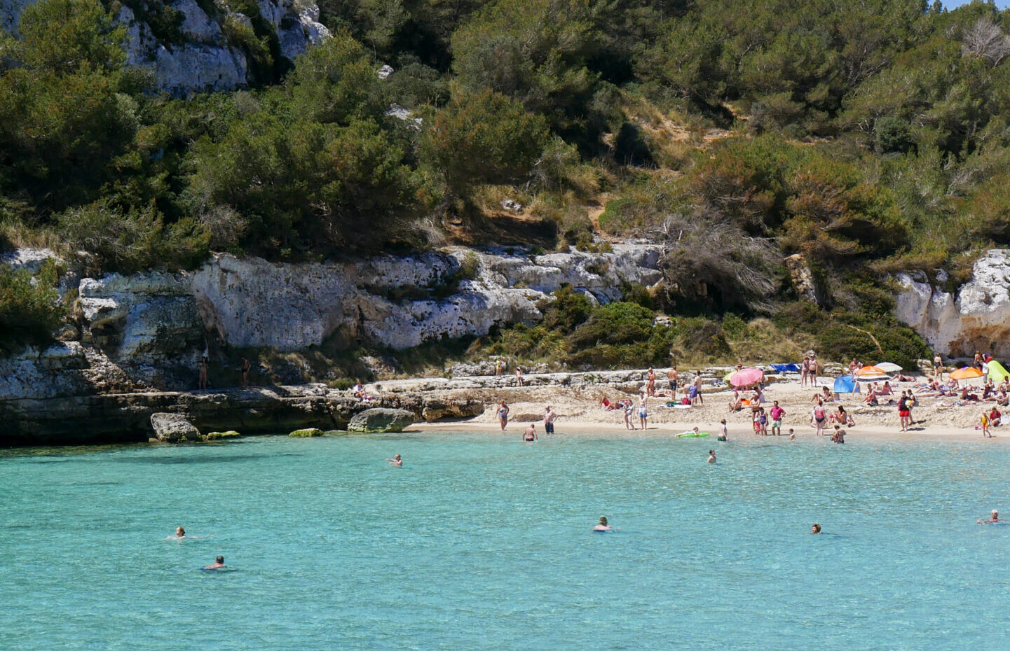 Cala Fonoll on Mallorca - hidden beach in Port de Andratx